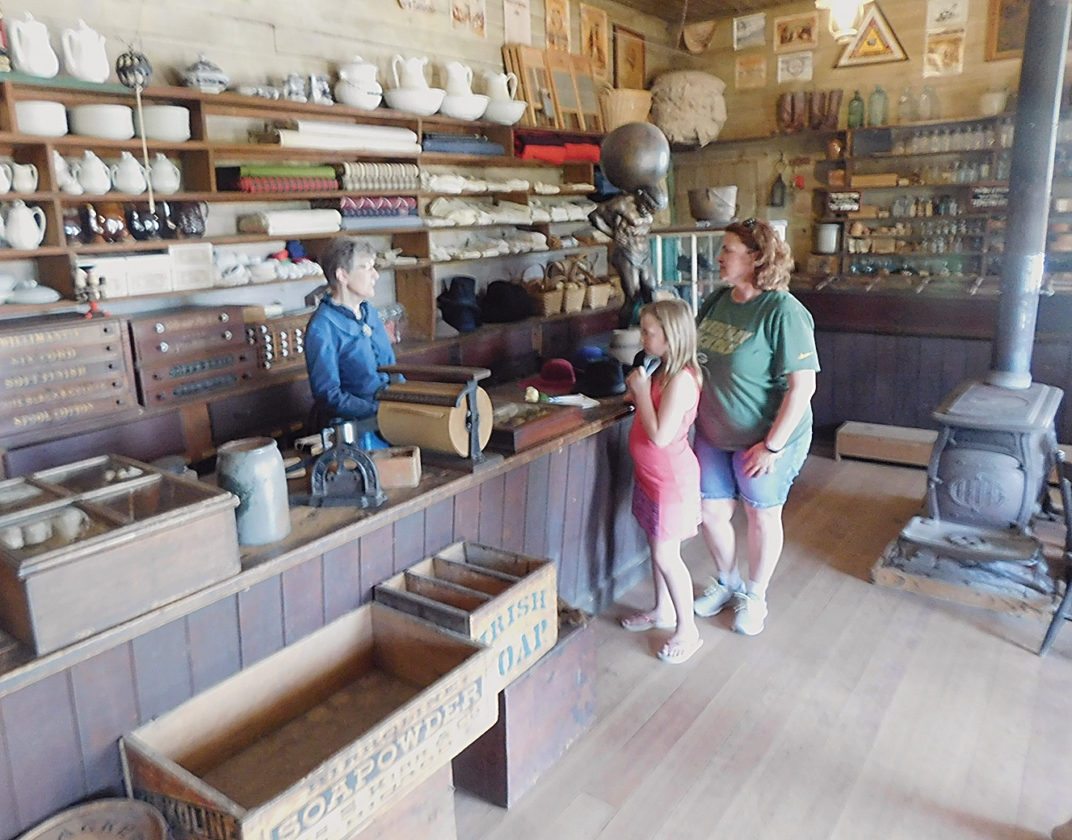 Harkin Store kicks off its season | News, Sports, Jobs - The Journal